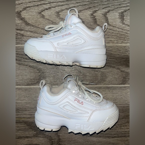 Fila Shoes White Chunky Fila Shoes Poshmark
